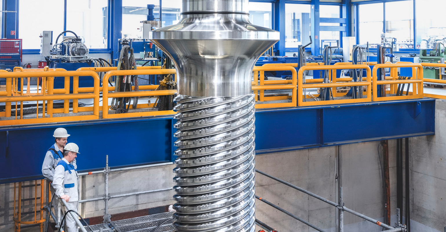 Precision, Power, and Flexibility in Closed-Die Forging | SMS group ...