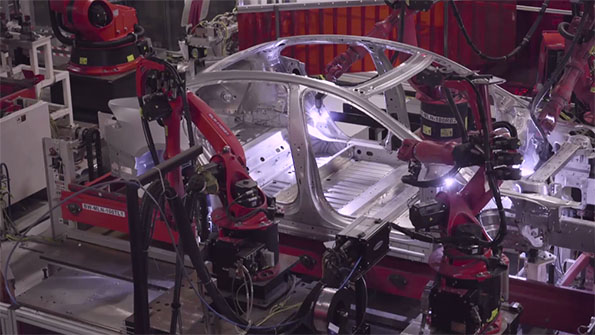 Wall Street Tours the Tesla Factory and Loves What It Sees | New ...