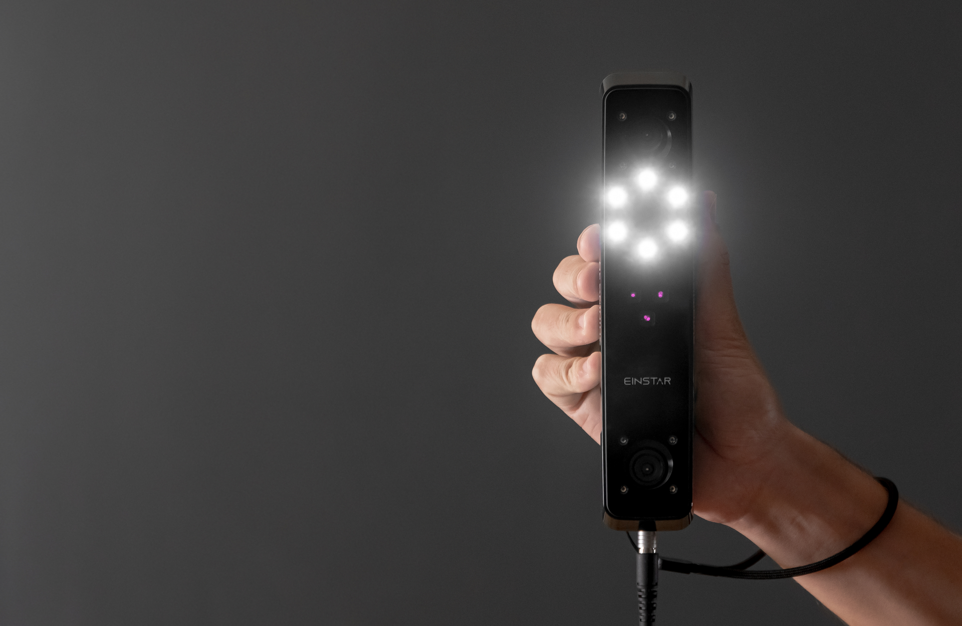 Additive Manufacturing The Latest 3d Printing Products New Equipment