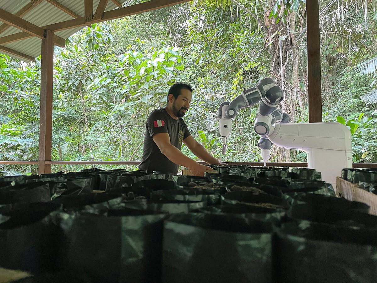 World’s Most Remote Cobot YuMi From ABB Robotics Automates Amazon ...