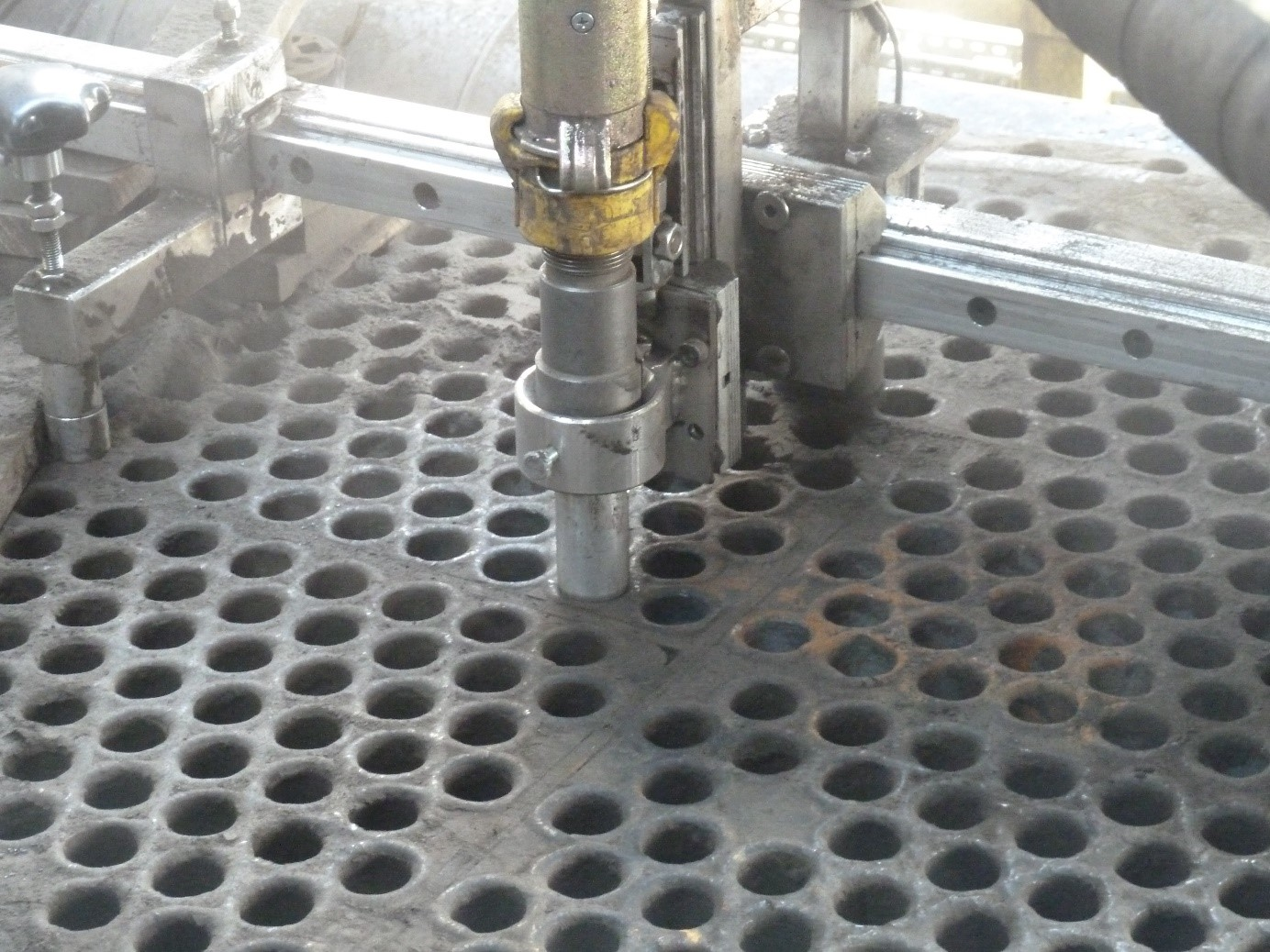 The Easy Way to Clean Stubborn Sulfurcrete Deposits in Sulfur Recovery ...