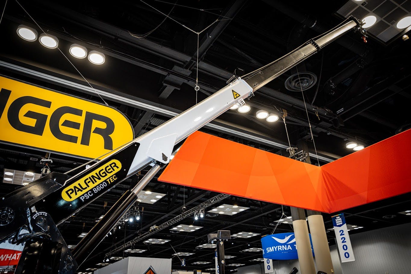 The PAL Pro 58 Mechanics Truck and PSC 8600 TEC Service Crane | New ...