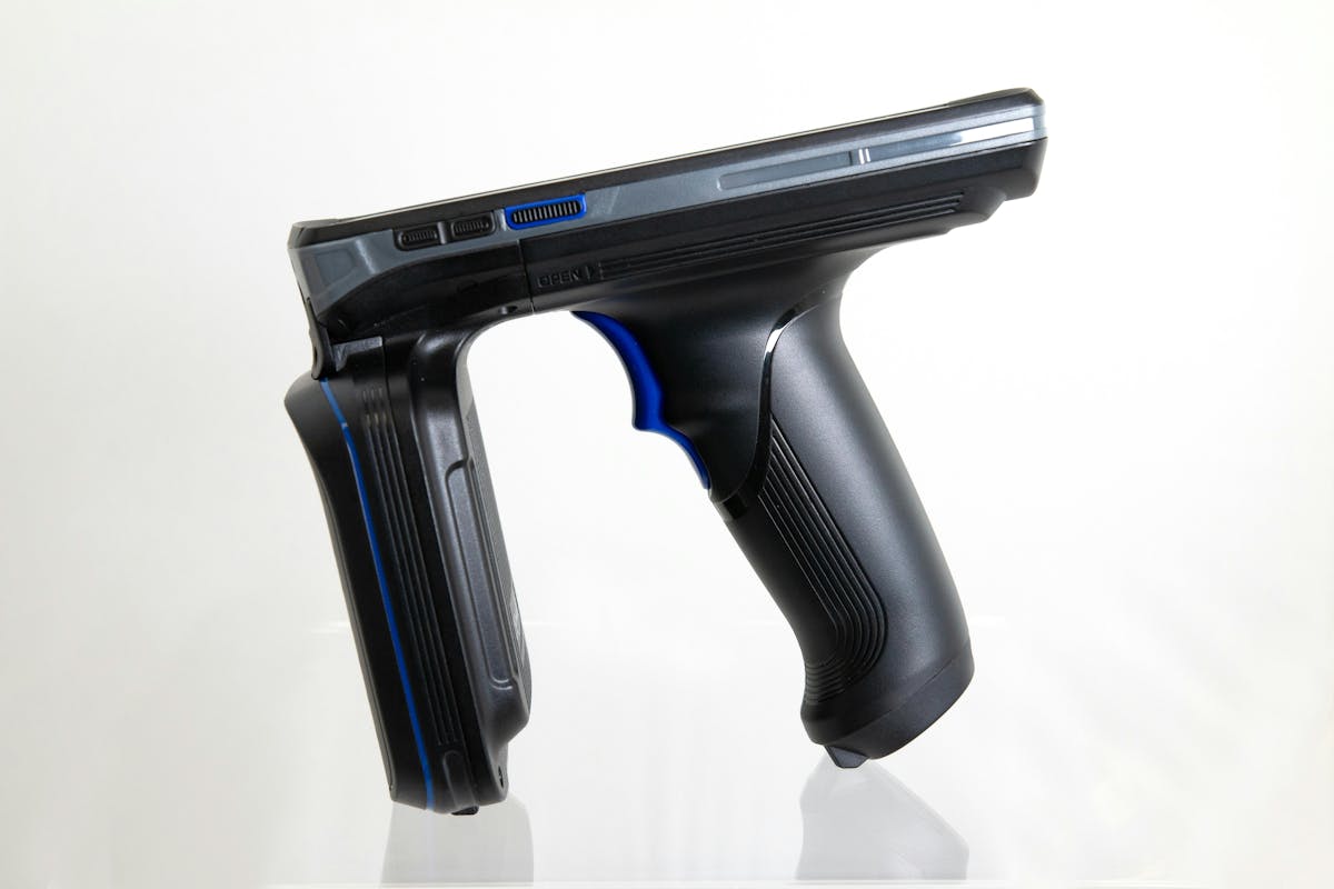 XR2 All-in-One UHF RFID Reader | New Equipment Digest